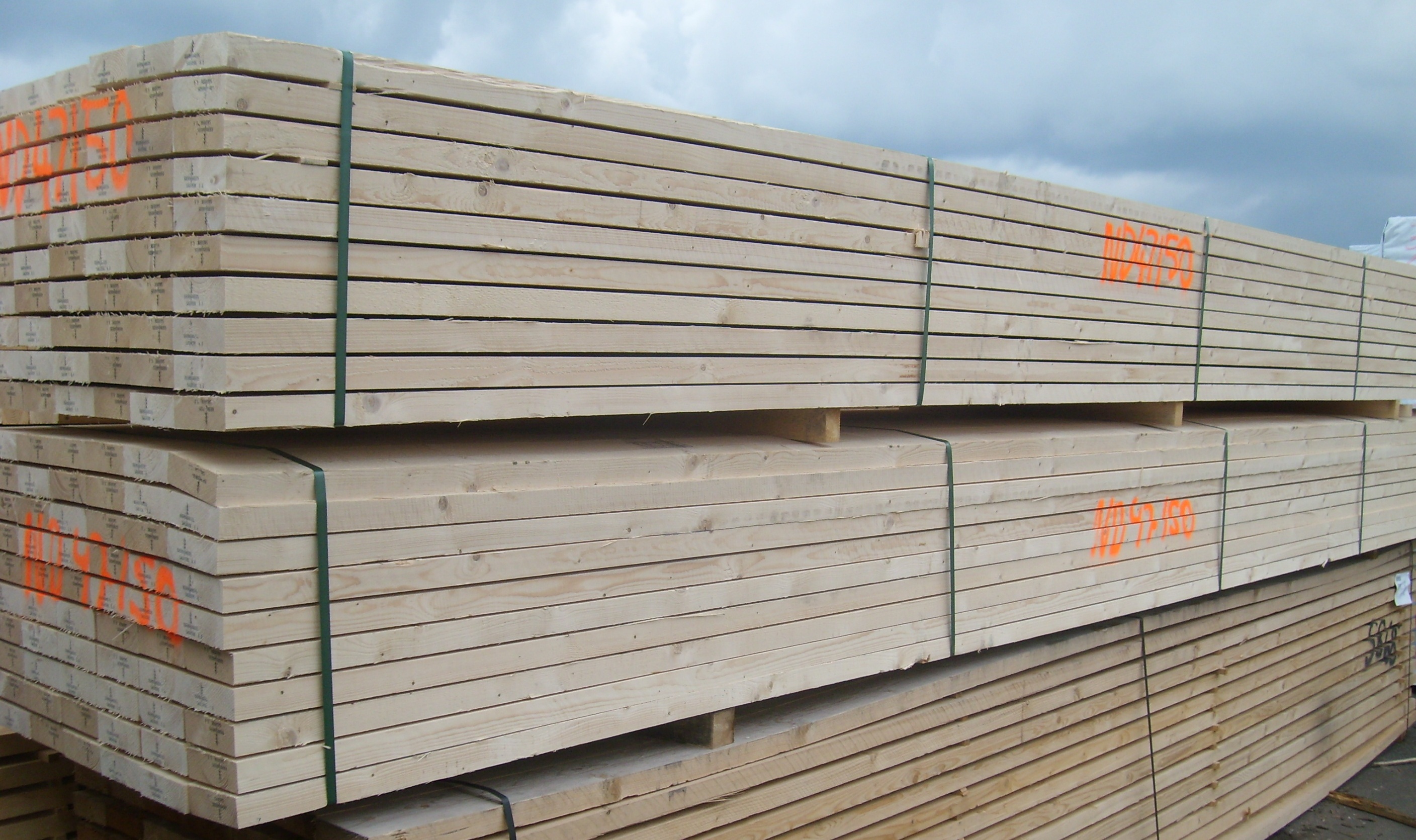 Big Section And Long Length Timber Available In A Range Of Sizes Big Section And Long Length Timber Available In A Range Of Sizes